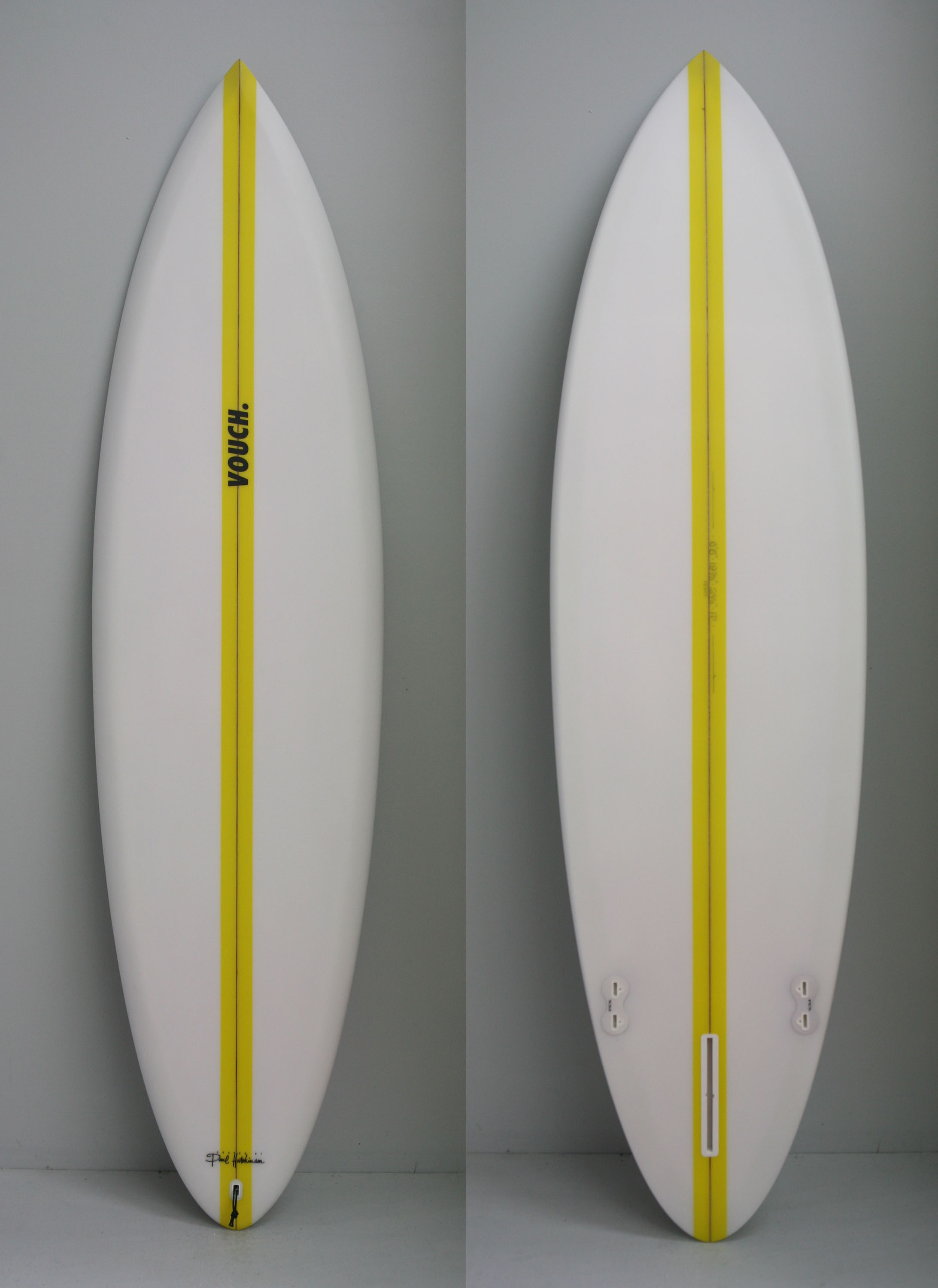 SINGLE FIN (2 + 1)